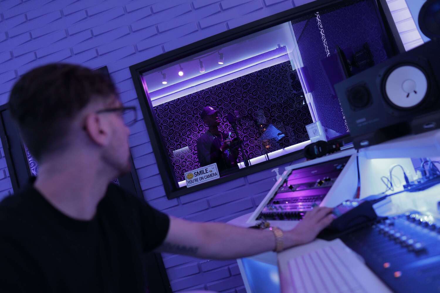 MIX Recording Studio LA Photo Gallery: Behind the Scenes in Los Angeles