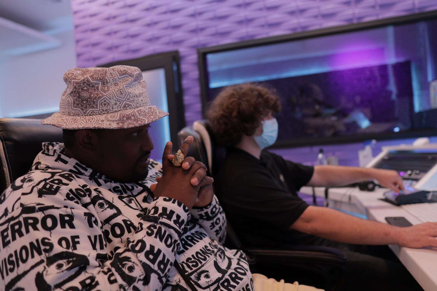 MIX Recording Studio LA Photo Gallery: Behind the Scenes in Los Angeles